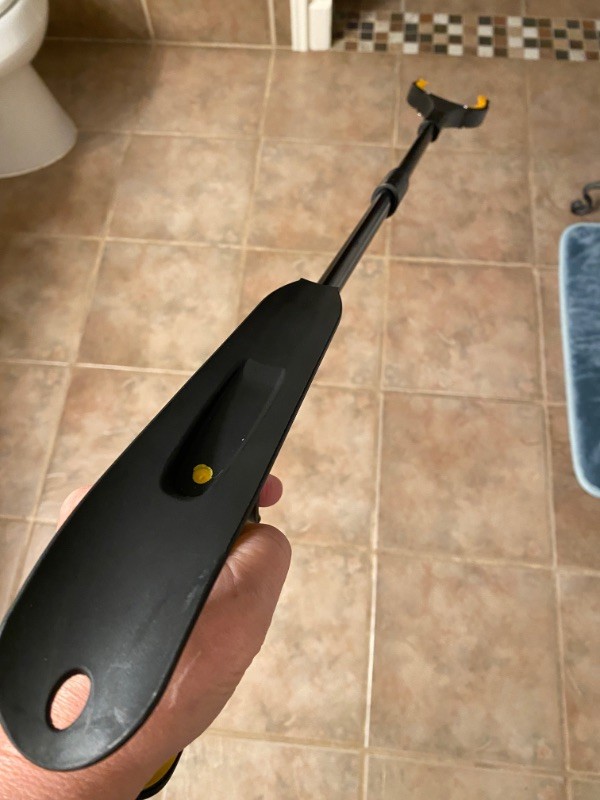 My grabber is a shoe horn and grabber and it has another part to