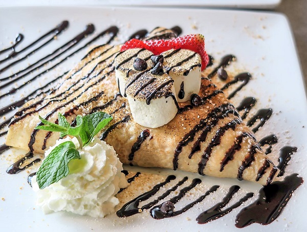 Interview with Amela Abdallah of CoCo Crepes Waffles & Coffee - Kingwood