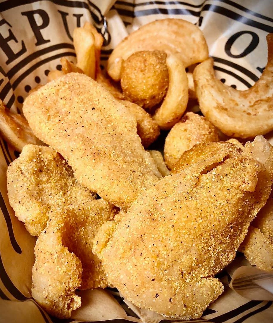 Rusty Buckle BBQ Company in New Caney TX